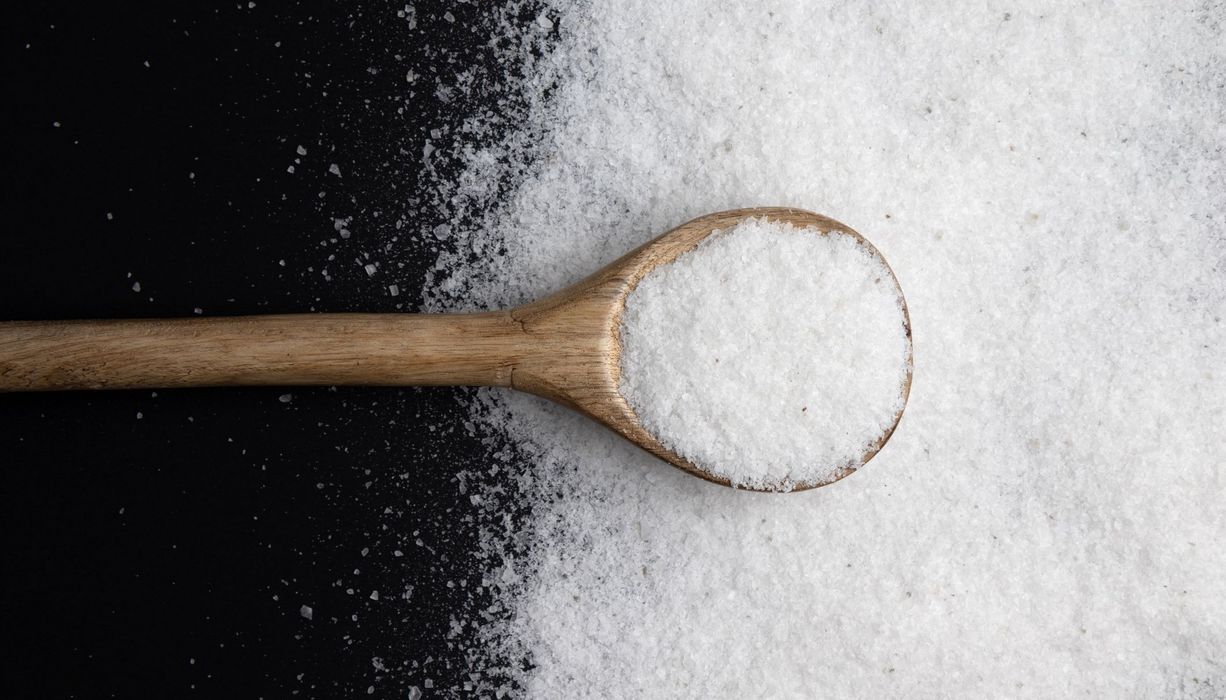 Bluthochdruck: Wenig Salz so effektiv wie Medikamente | aponet.de