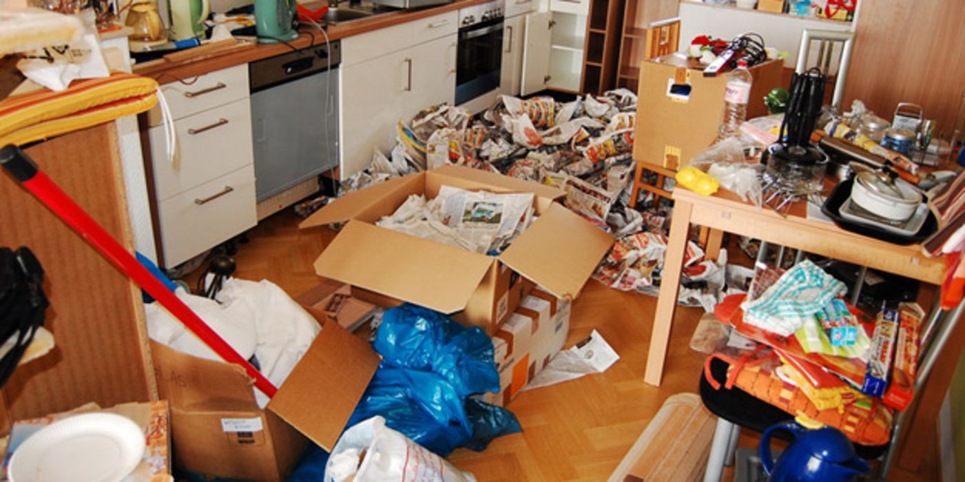 Messie-Syndrom: Hilfe beim Haushalt löst nicht das Problem | aponet.de