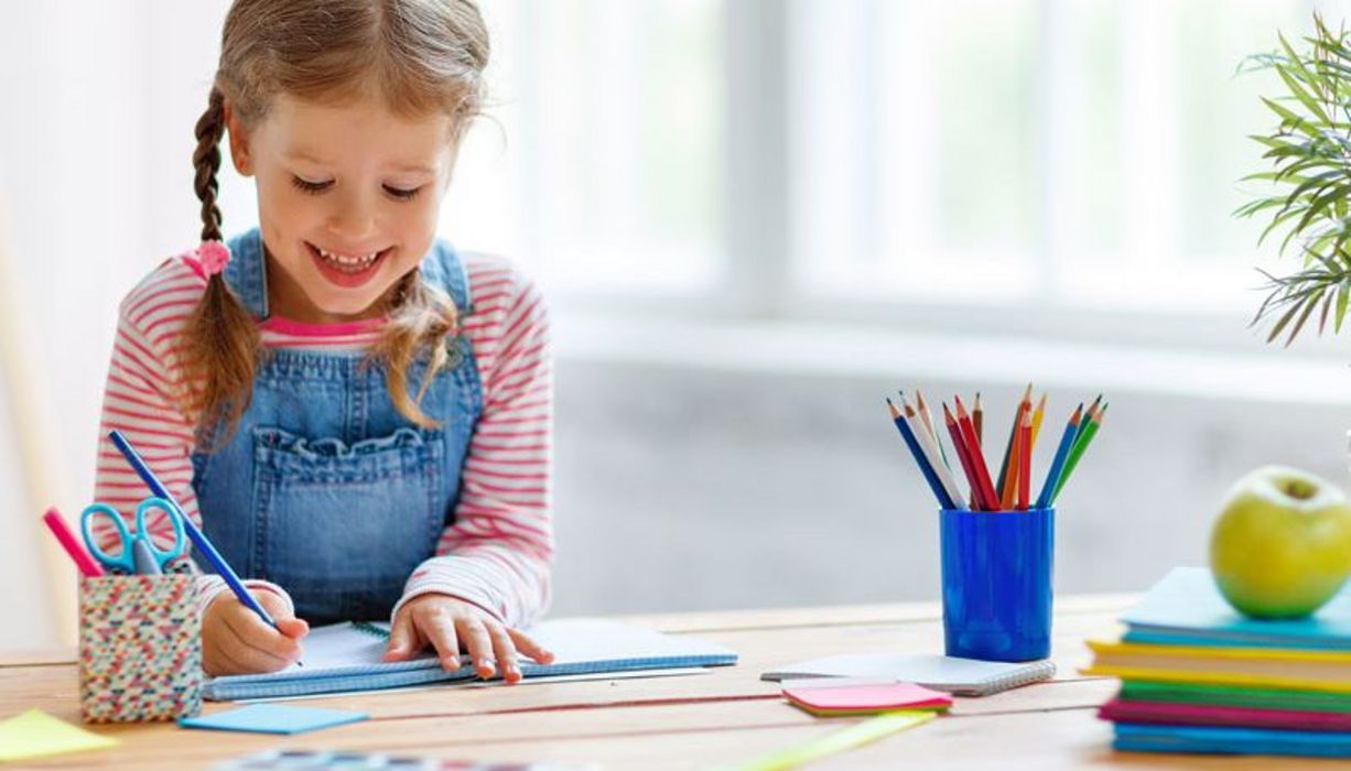 Stottern: Dann braucht ein Kind Hilfe | aponet.de