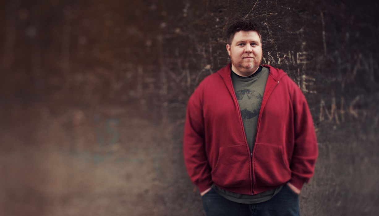 Warum Fettpolster am Hals und Kinn gefährlich sind | aponet.de